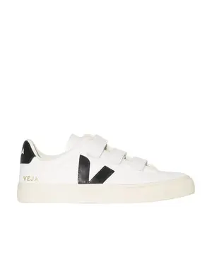 VEJA Logo Patch Round Toe Sneakers - White