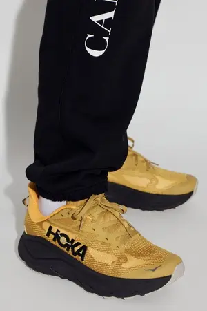 Hoka One One Challenger 8 Logo-detail Sneakers