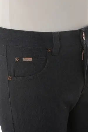 Emporio Armani Slim Jeans