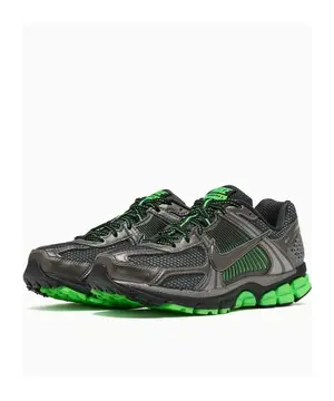 Nike Zoom Vomero 5 Se