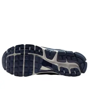Nike Zoom Vomero 5 Se Running Shoes