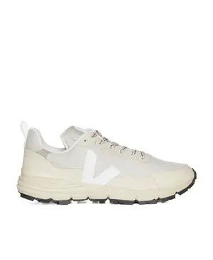 VEJA Logo Details Casual Sports Shoes - White