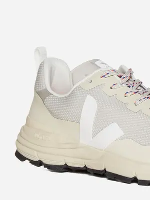 VEJA Casual Sports Sneakers With Logo Details