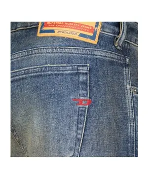 DIESEL® 1979 Sleenker Distressed Jeans