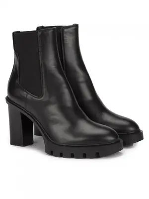 Santoni Round-toed Ankle Boots
