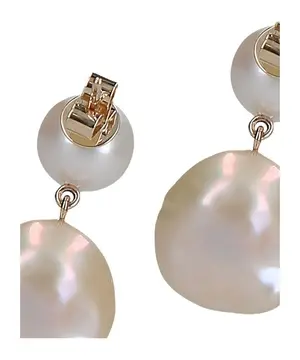Sophie Bille Brahe Venus Pearl Earrings