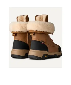 UGG Adirondack Xxv Boots