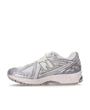NEW BALANCE 1906r Sneakers