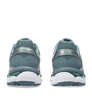 Asics Gel Cumulus 16 Sneakers
