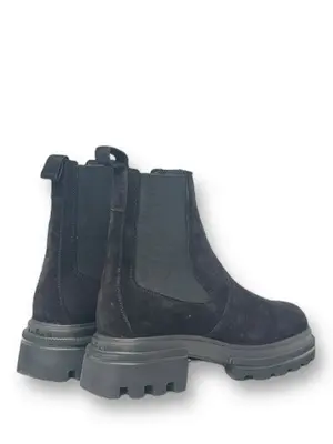 Hogan Round-toe Slip-on Chelsea Boots