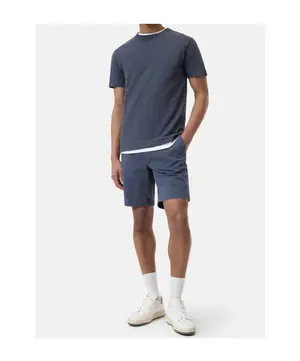 Closed Round Neck Short Sleeve T-shirt