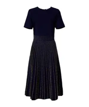 Carolina Herrera Beaded Knitted Pleated Midi Dress - Black