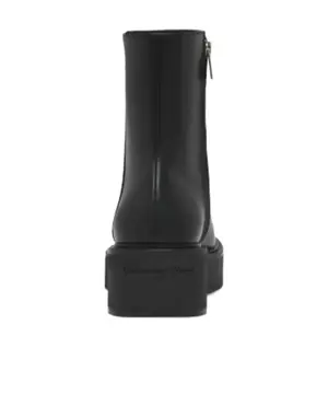 GIANVITO ROSSI Round-toe Ankle Boots