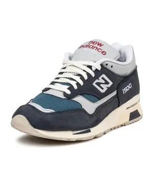 NEW BALANCE 1500 Lace-up Sneakers