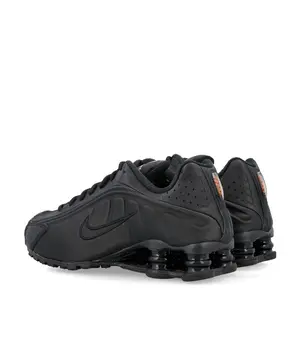 Nike Shox R4 Sneakers