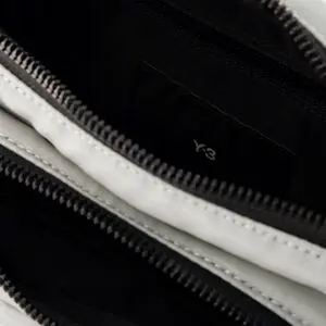 Y3 Logo-print Messenger Bag