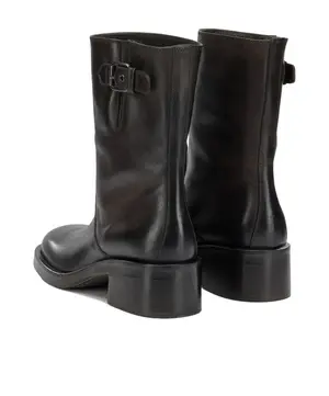 STRATEGIA Round-toe Ankle Boots