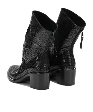 STRATEGIA Round-toe Ankle Boots