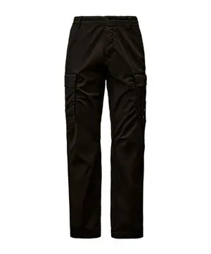 C.P. COMPANY Cargo Pants With Lens Detail - Black
