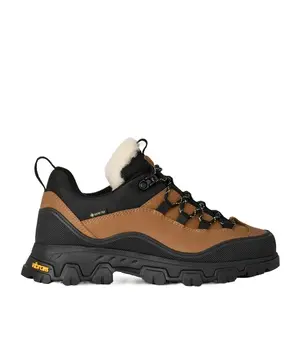 UGG Metrotrek Sneakers - Maroon