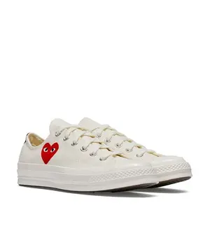 Play Comme Des Garcon Comme Des Garons Play X Converse Low-cut Casual Shoes