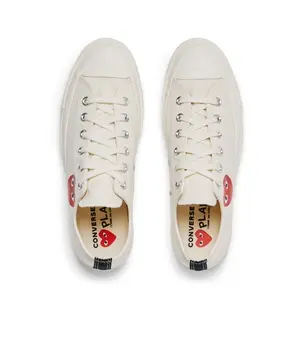 Play Comme Des Garcon Comme Des Garons Play X Converse Low-cut Casual Shoes