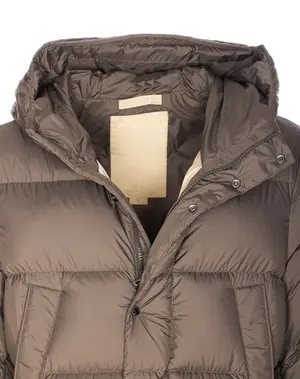 Woolrich Long Sleeved Hooded Down Jacket