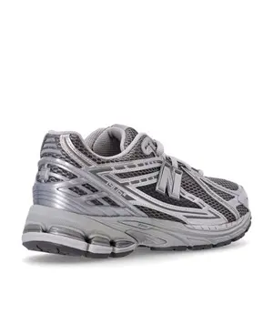 NEW BALANCE 1906r Low Top Running Shoes