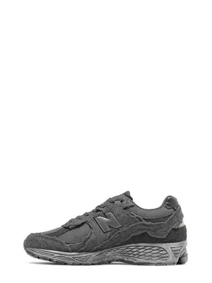 NEW BALANCE 2002r Lace-up Sneakers