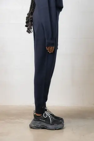 Extreme Cashmere Elastic Waist Sweatpants