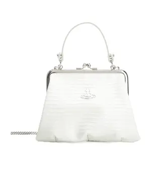 VIVIENNE WESTWOOD Granny Frame Shoulder Bag - White