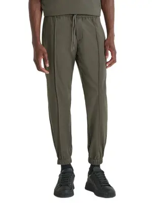 ANTONY MORATO Regular Fit 'nate' Trousers In Stretch Viscose Blend - Green