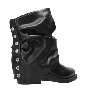 Ash Round Toe Gathered Detail Boots