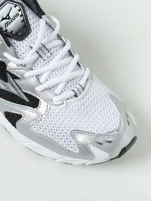 Mizuno Wave Rider 10 Athletic Sneakers - White