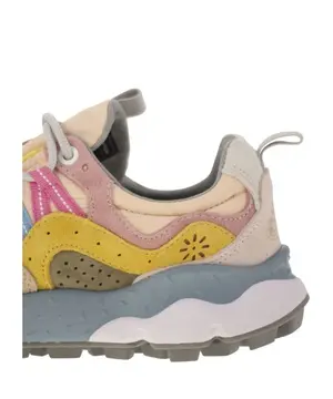 FLOWER MOUNTAIN Round-toe Sneakers