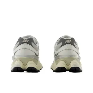 NEW BALANCE 9060 Sneakers