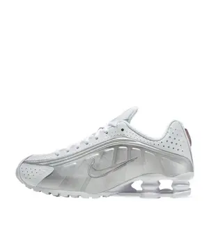 Nike Shox R4 Sneakers