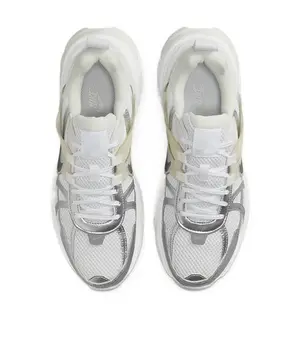Nike V2k Run Lace-up Sneakers