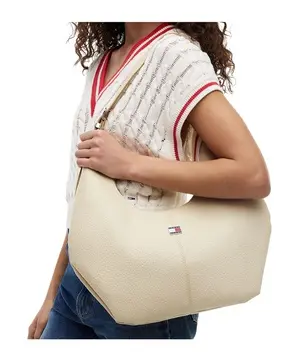 Tommy Hilfiger Flag Plaque Slouch Hobo Bag