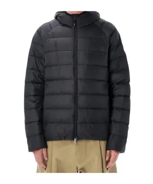 Pyrenex Hooded Down Jacket With Zip Closure - Black