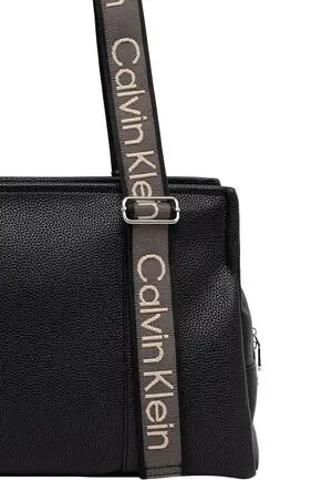 Calvin Klein Zippered Shoulder Bag
