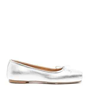 AeydĒ Square-toed Ballet Shoes - White
