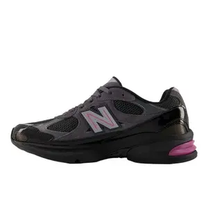 NEW BALANCE 2010 Mesh Panelled Sneakers