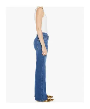 MOTHER The Mid Rise Maven Sneak Jeans