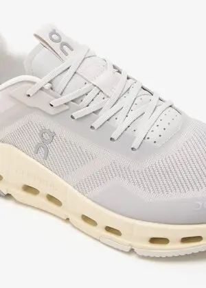 On Cloudnova Form 2 Tt Sneakers