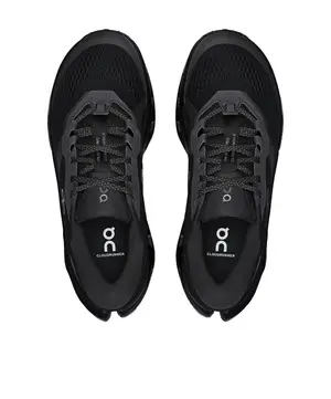 On Cloud Runner 3 Running Shoes