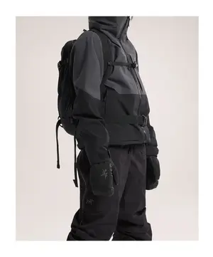 Arc'teryx Incendia Jacket