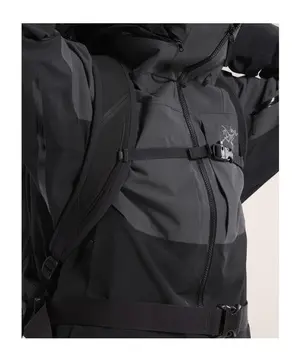 Arc'teryx Incendia Jacket