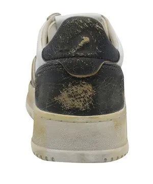 AUTRY Round-toe Casual Shoes