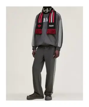 Adidas Originals Avavav Souvenir Scarf